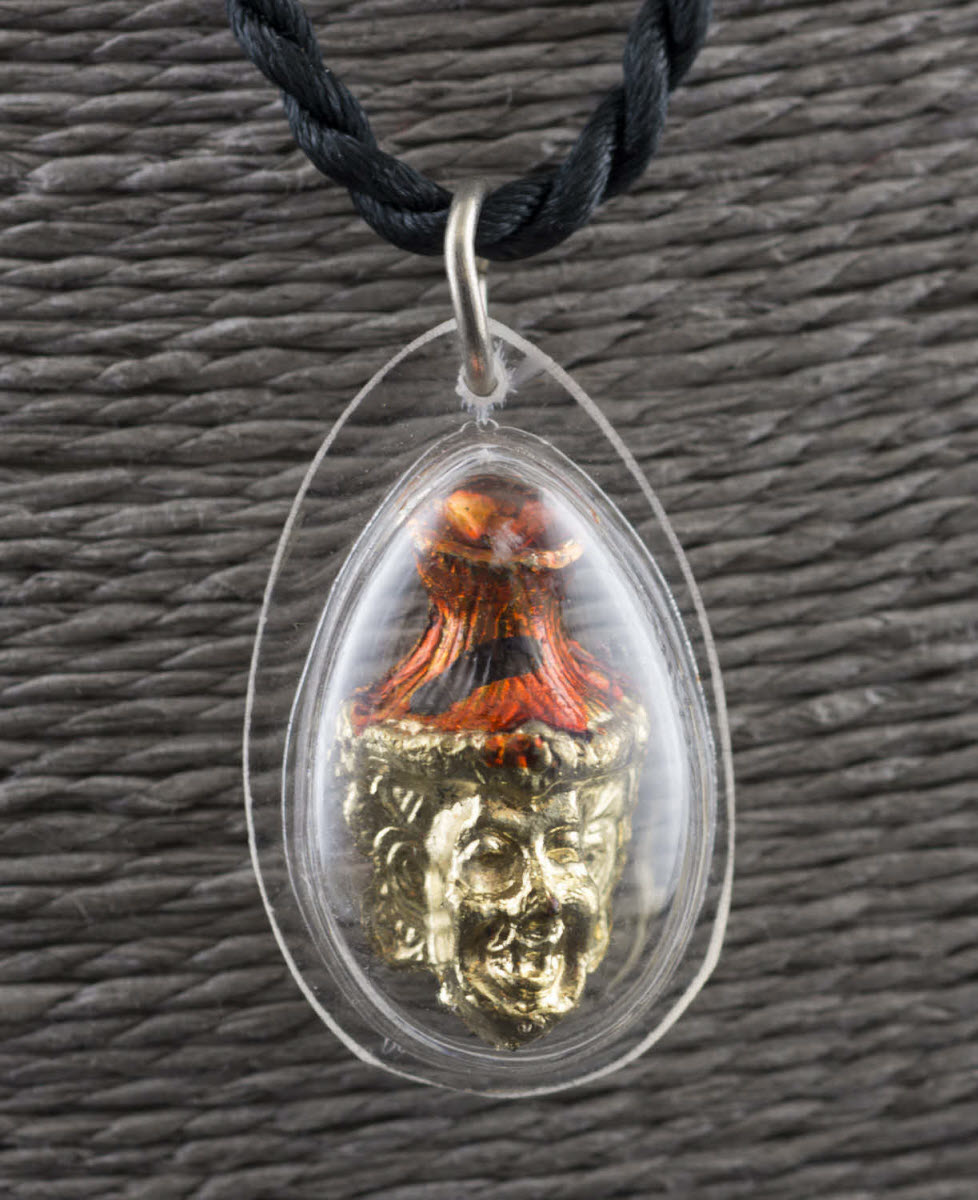 Thai Amulet Necklace - Protection and Good Luck | amulet-thailand.com